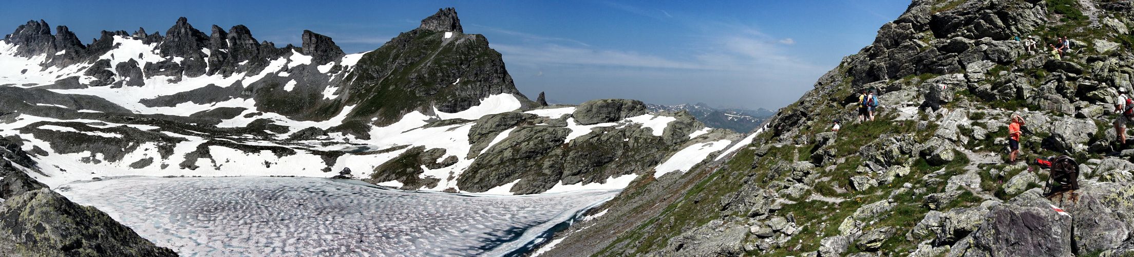 The five lakes hike in Switzerland: welcome to the Pizol