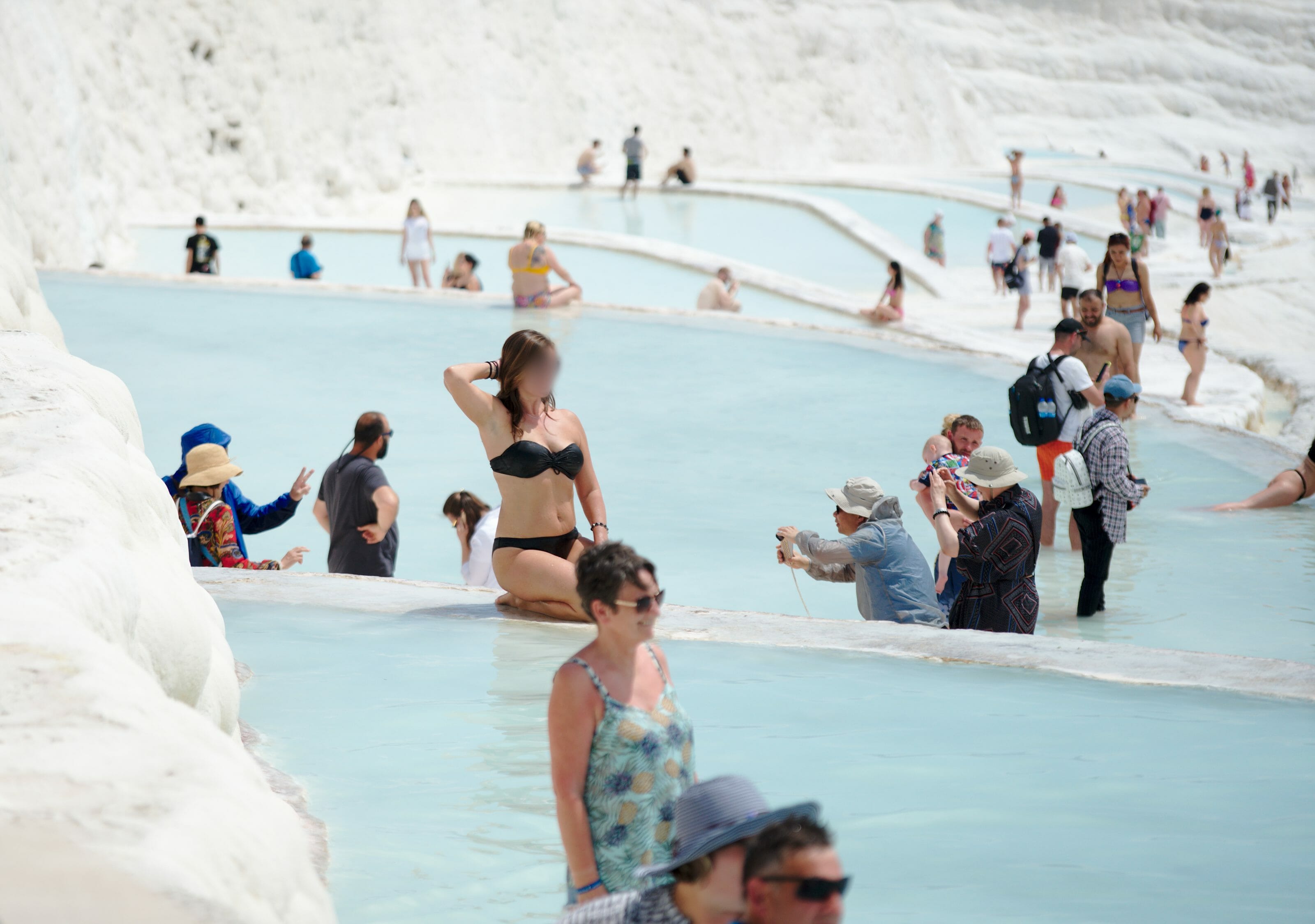 Pamukkale and Hierapolis - see the Cotton Castle without the crowd