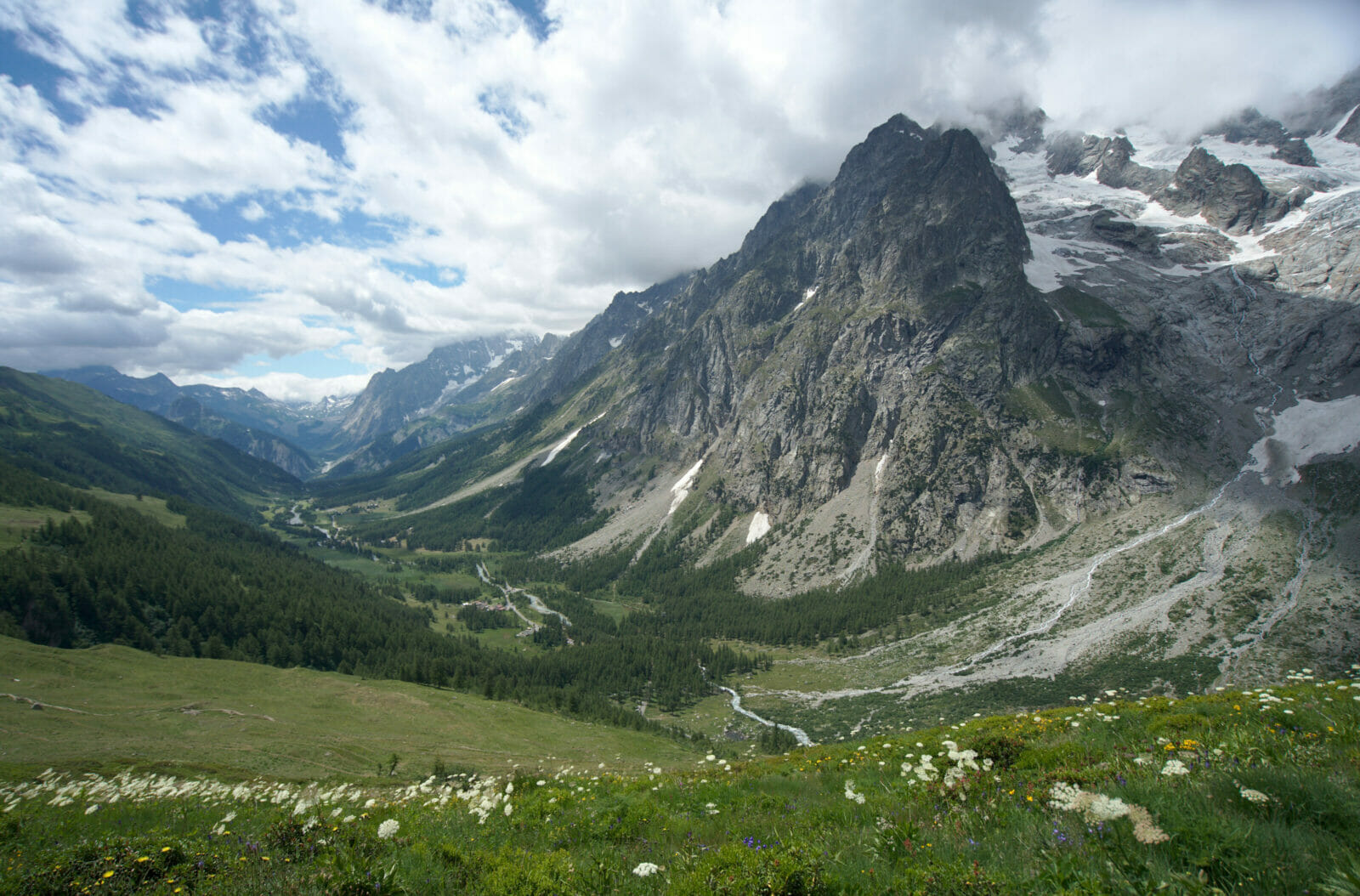 The Tour du Saint-Bernard: a 7-day hike in the swiss and italian alps