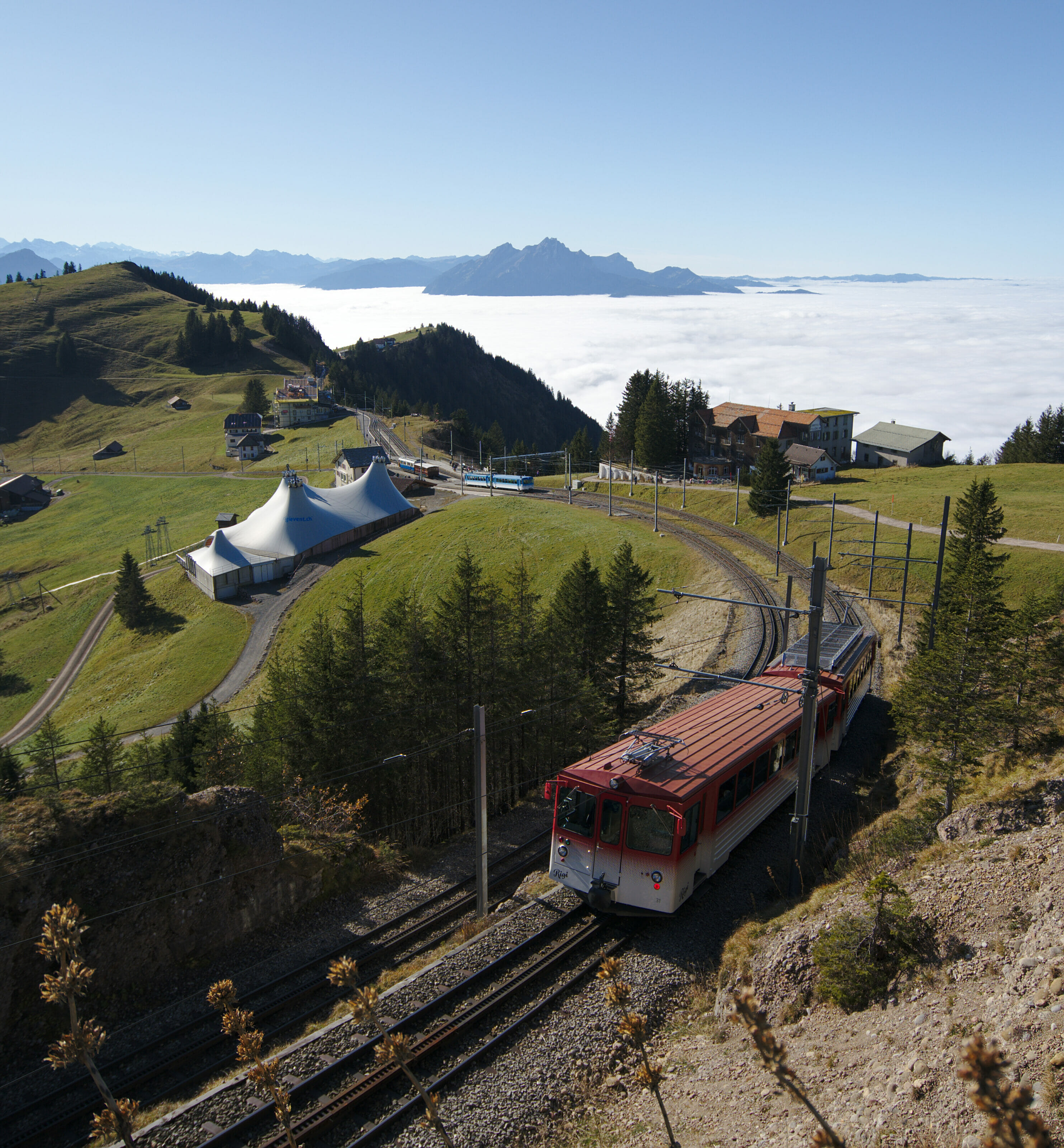 Hike to Mount Rigi: a panoramic trail of 16kms (map + gpx)