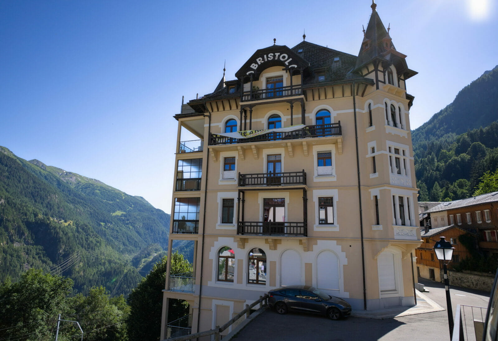 De Finhaut à Emosson: la randonnée du balcon du Mont-Blanc