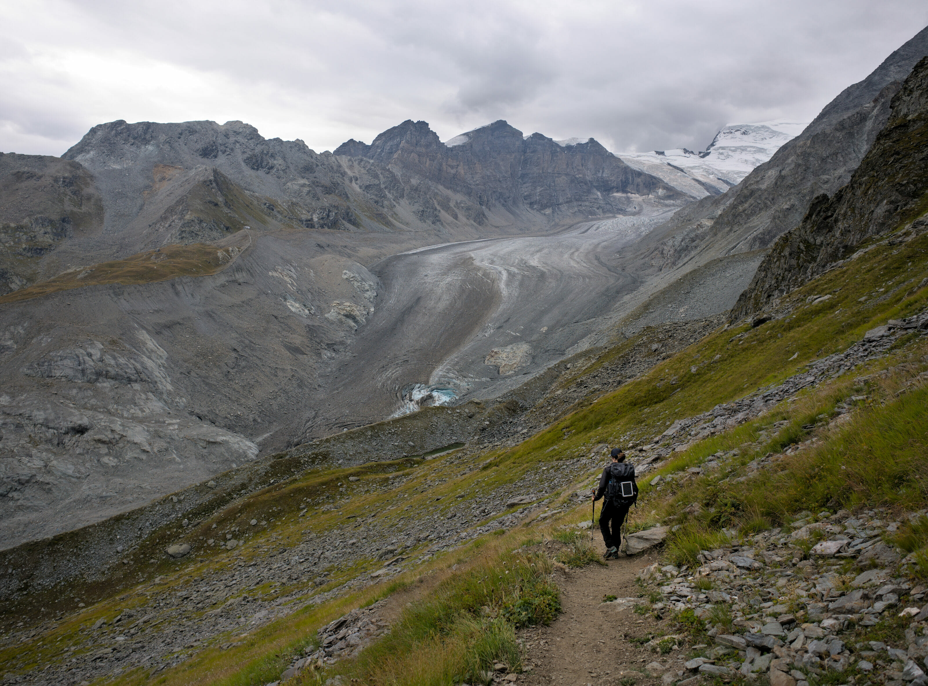 Randonnée à la cabane Panossière: glacier + passerelle de Corbassière