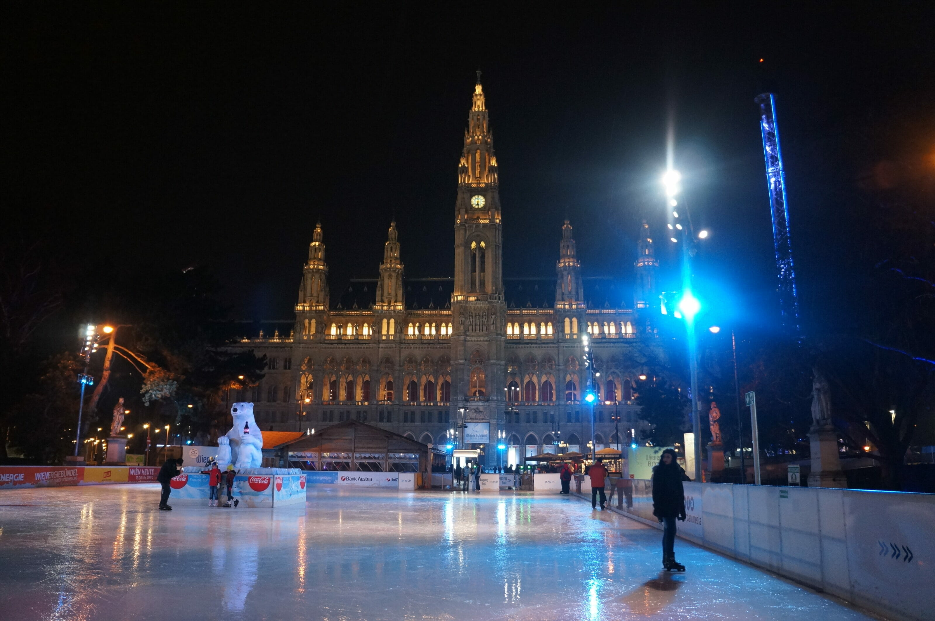 What to do in Vienna in winter? Feel the atmosphere of Christmas!
