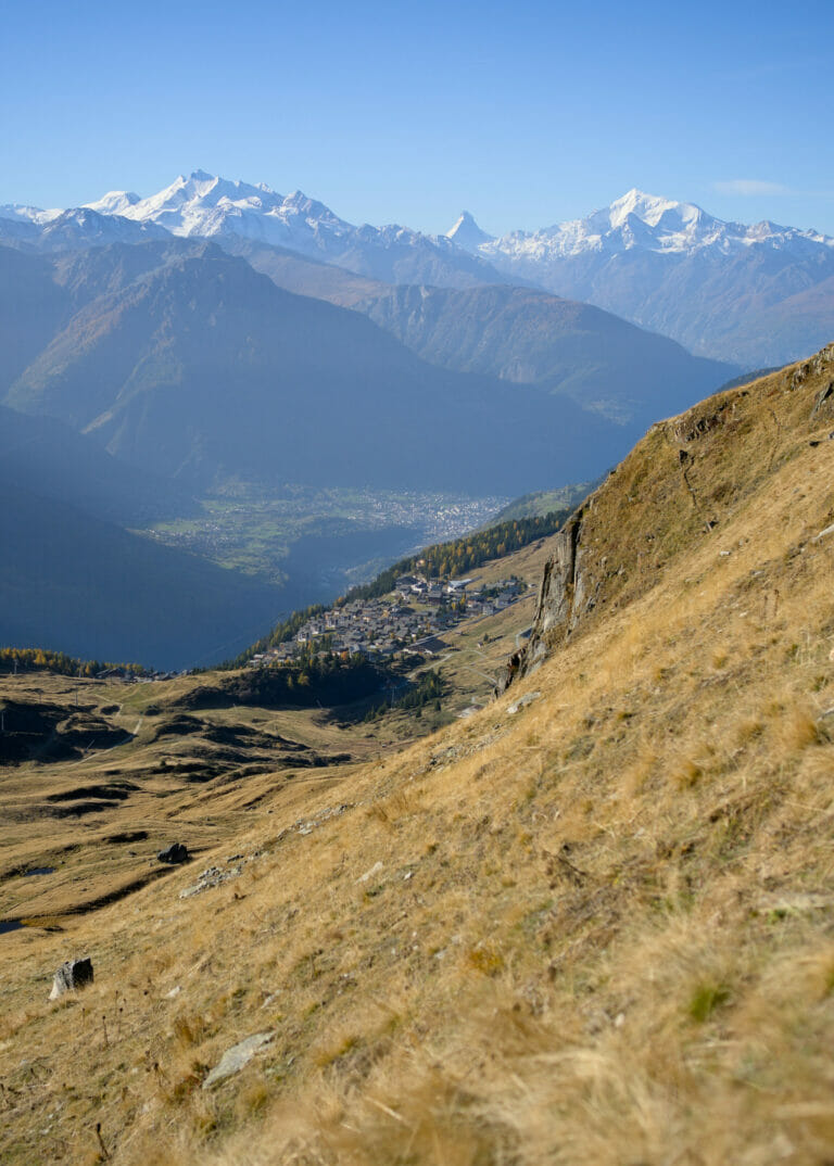Hiking to see the Aletsch glacier: our practical guide (map + GPX)