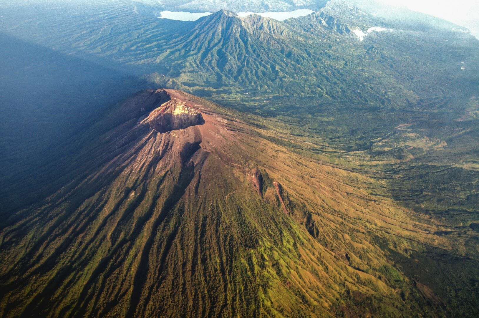 North of Bali: Mount Batur trekking and jumping into waterfalls!