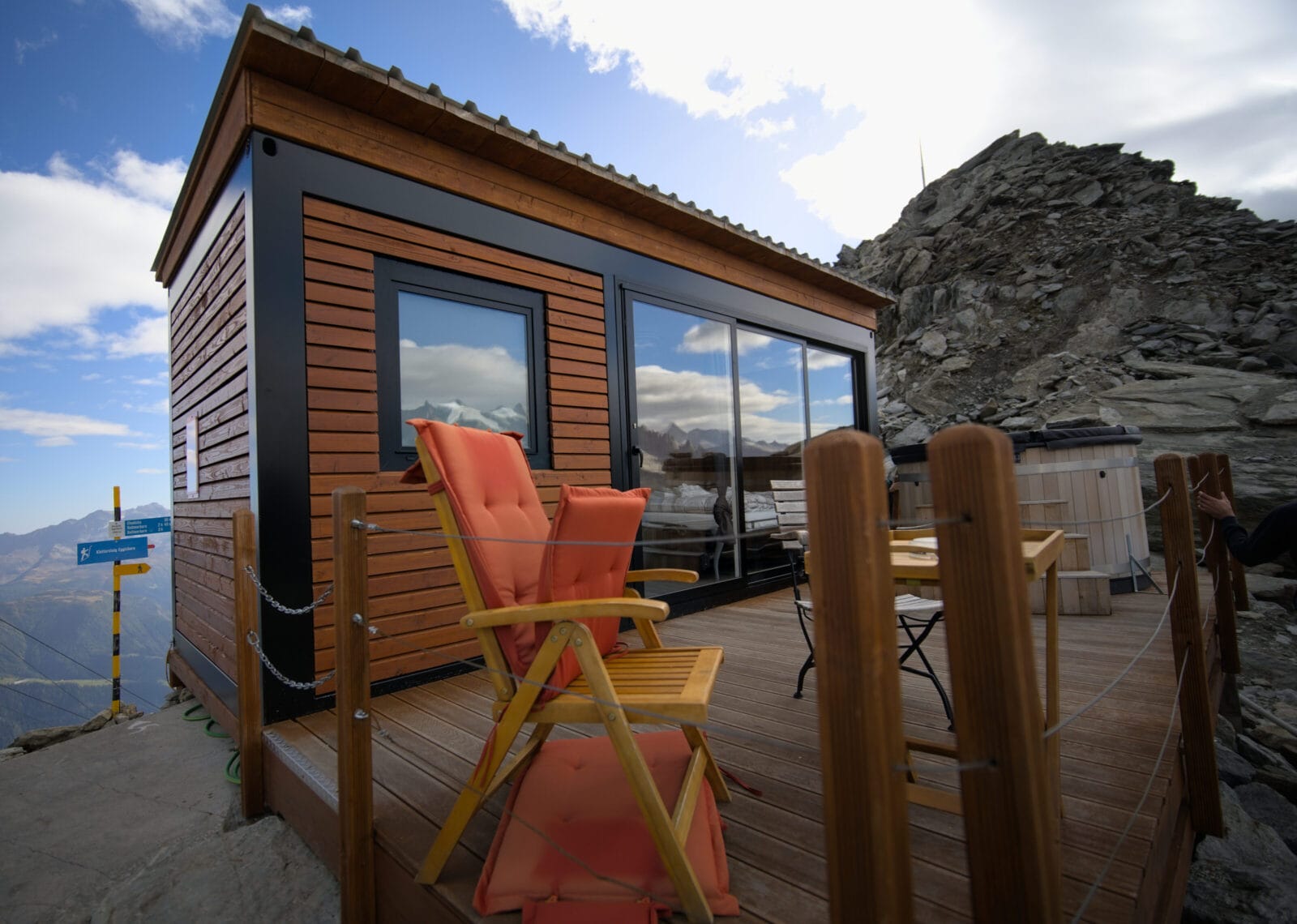 Aletsch UNESCO ridge trail between Eggishorn and Bettmerhorn