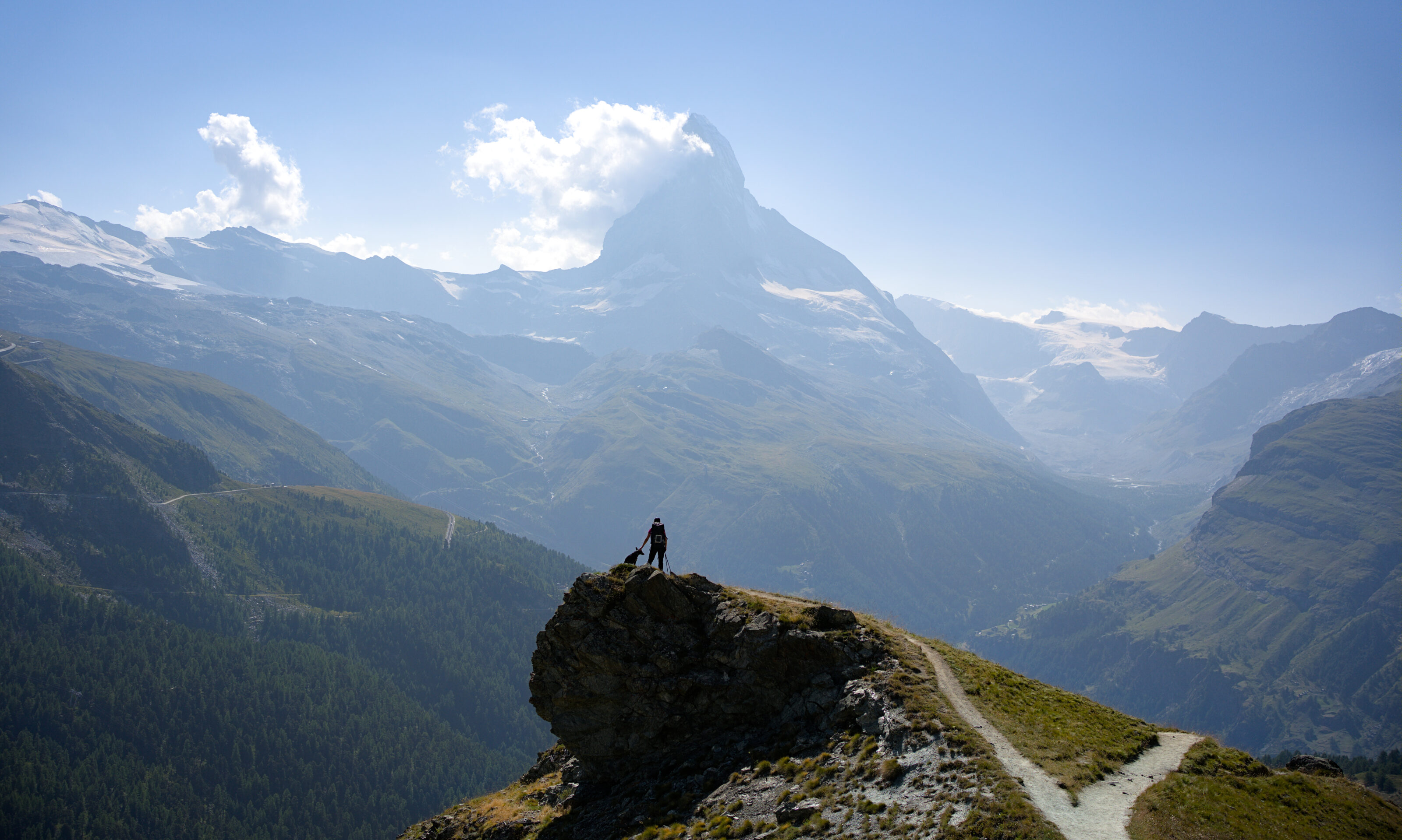 The savvy travel guide to Switzerland - (pdf + interactive map)