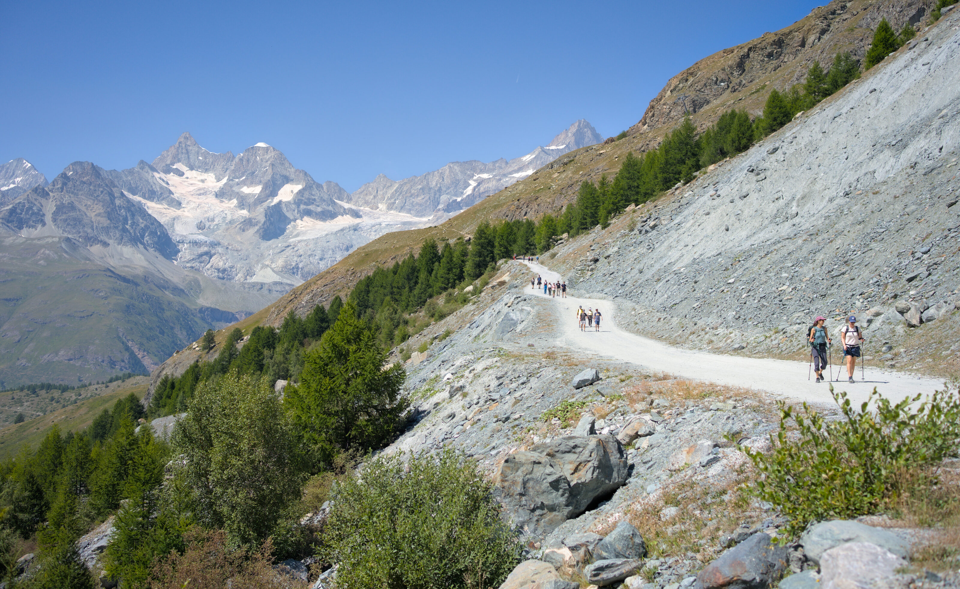 5 lakes hike in Zermatt - the best Matterhorn viewpoint