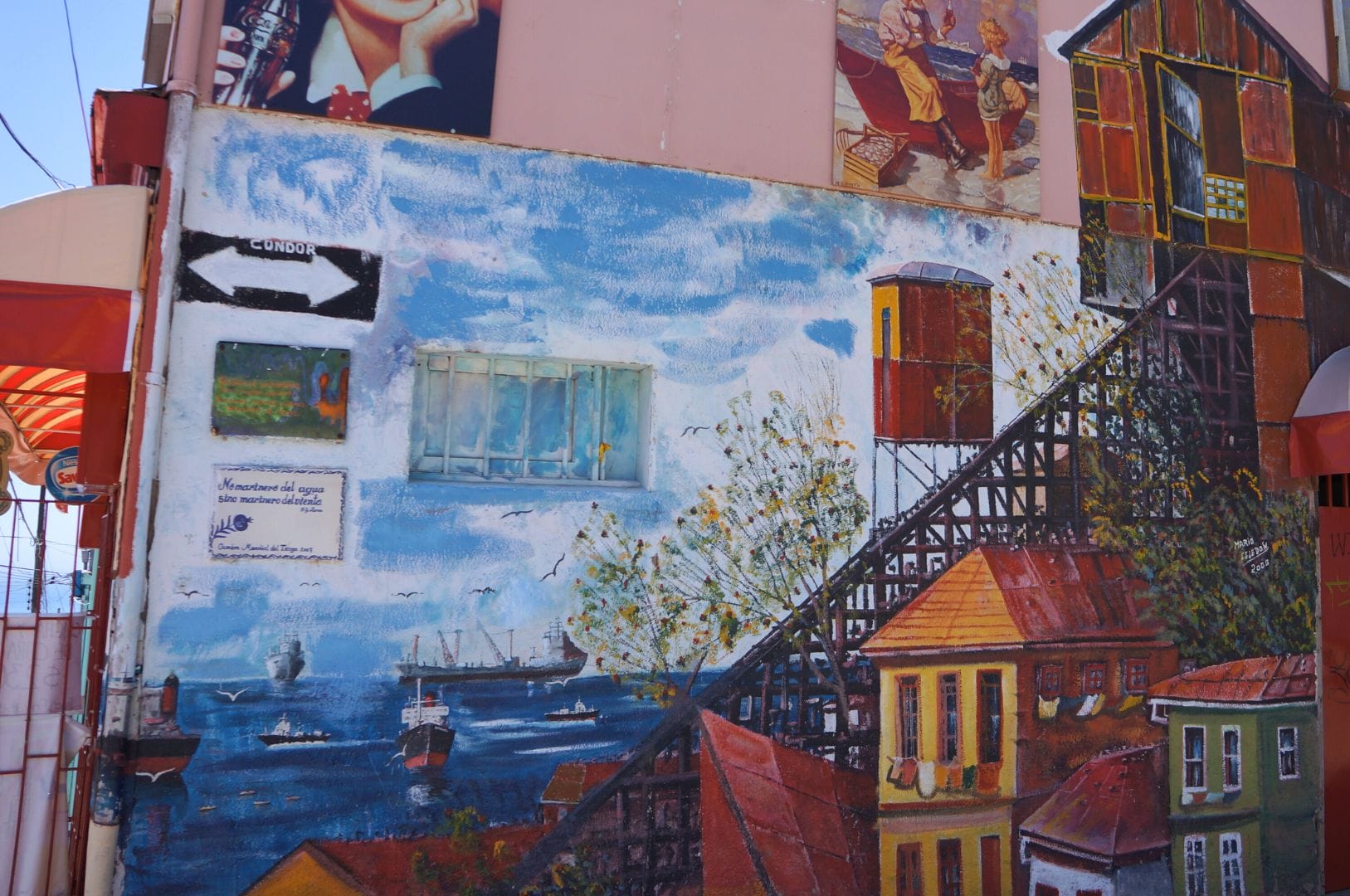Valparaíso: our travel guide to visit Chile's most colorful city!