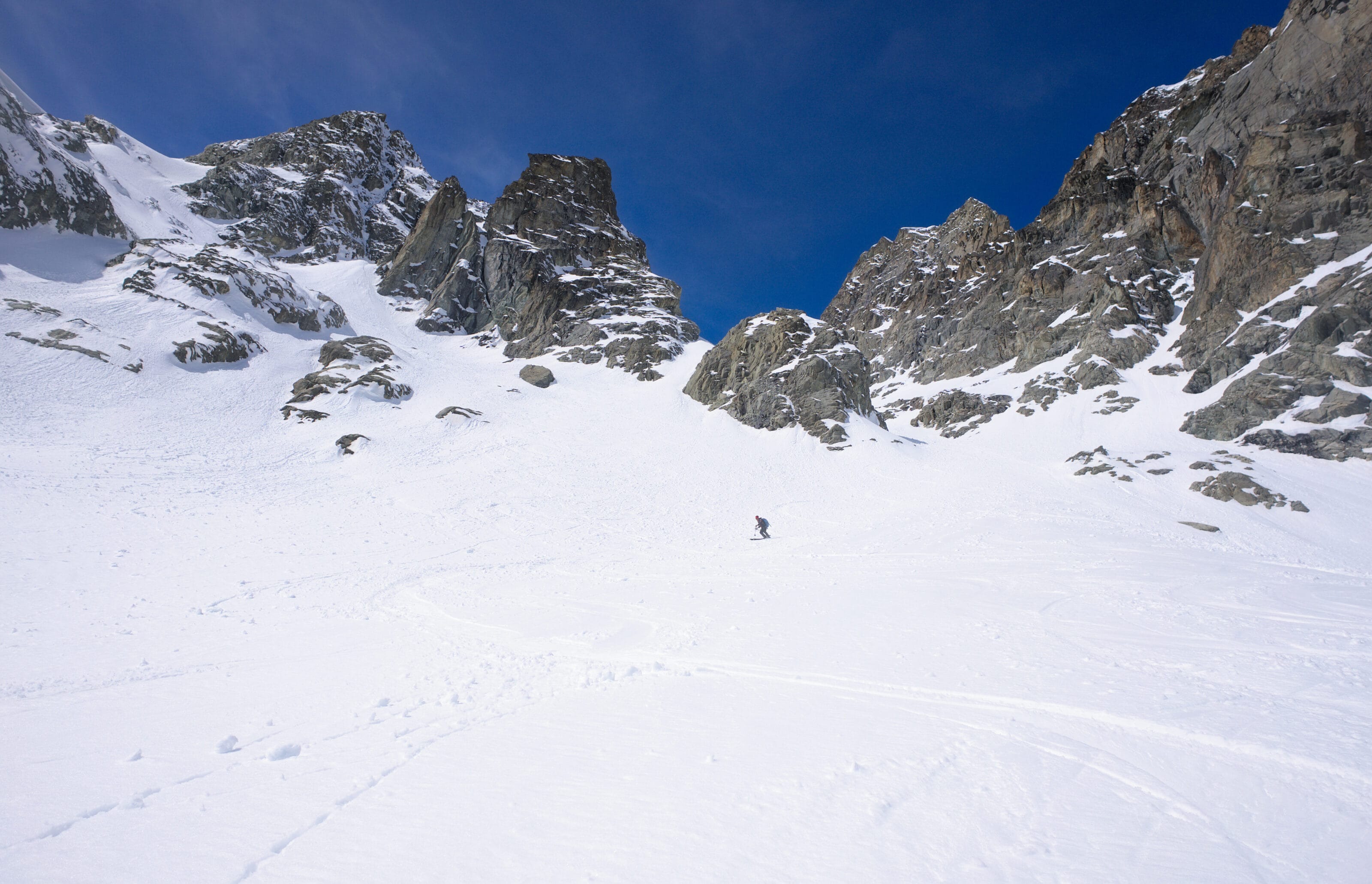 Comprehensive guide to the different ski touring grading systems