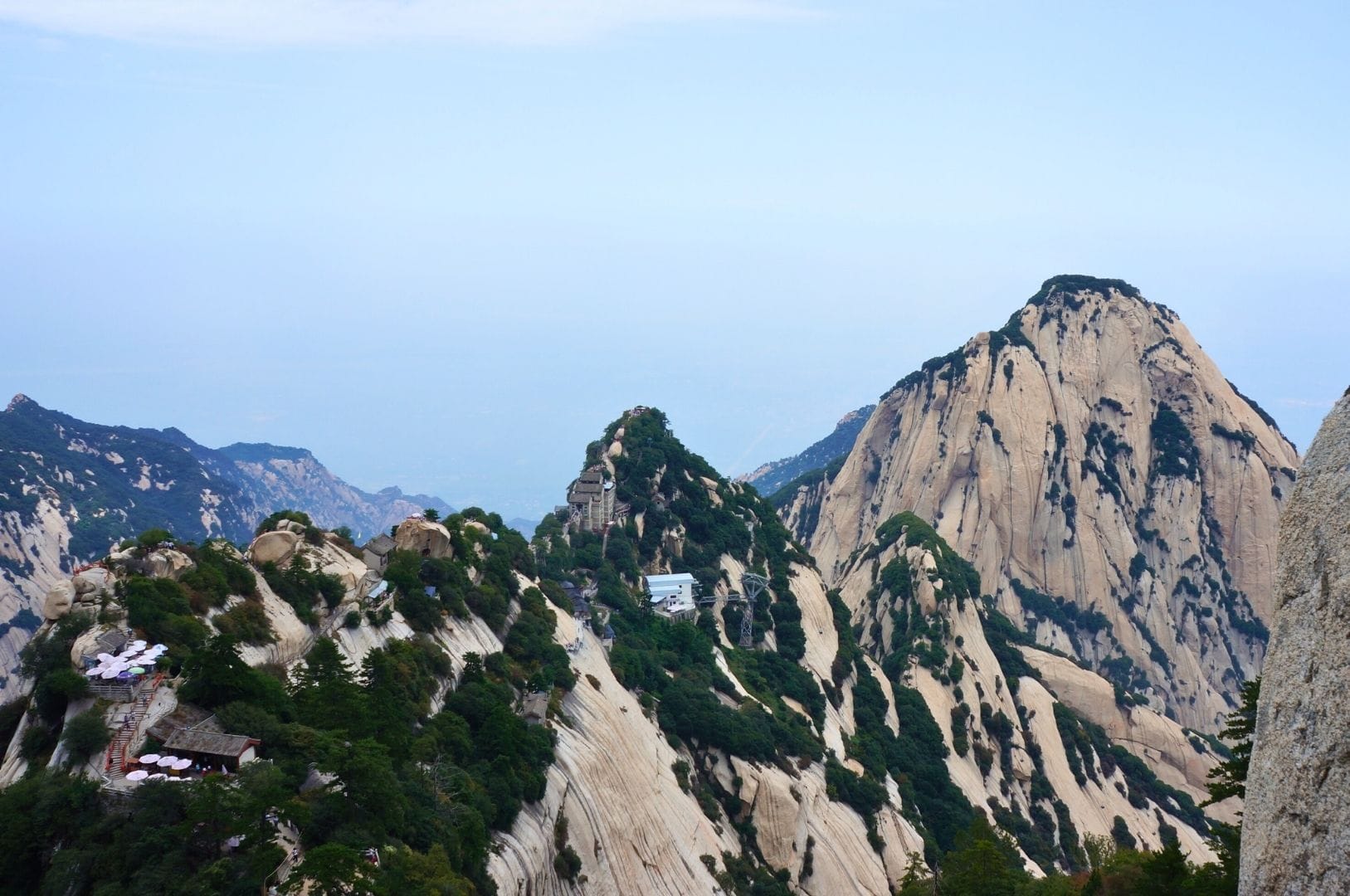 Hiking Mount Hua in China: our complete travel guide